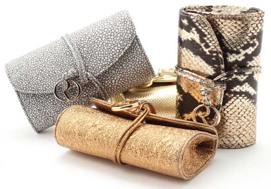 Rodo Firenze sbarca sul web e regala un portacarte di credito da clutch